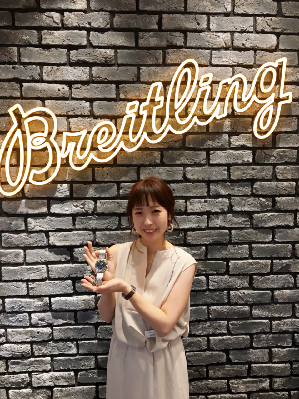 FLY WITH “B” ! ~ファッショニスタが推す、この夏注目のブライトリングとは！？~ Vol. 9 - THREEC | ウブロ,オメガ,カルティエ,タグホイヤー,ブライトリングなど ...